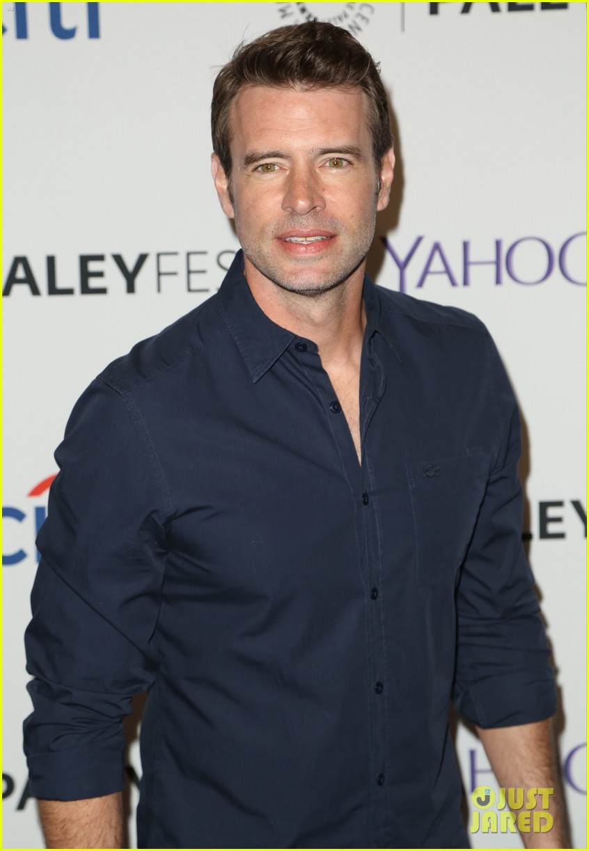 'Scandal' Cast Takes an Epic Selfie at PaleyFest 2015 Panel!: Photo ...