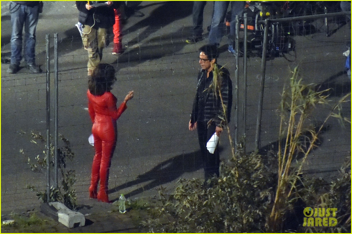 Penelope Cruz Rocks Sexy Red Jumpsuit for 'Zoolander 2': Photo 3356328 ...