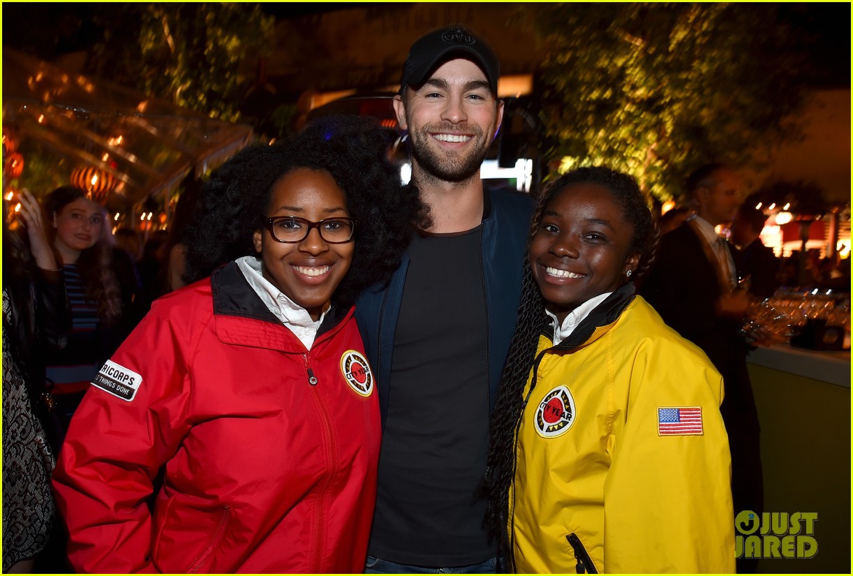 Ed Westwick & Chace Crawford Reunite for City Year L.A.: Photo 3355921 ...