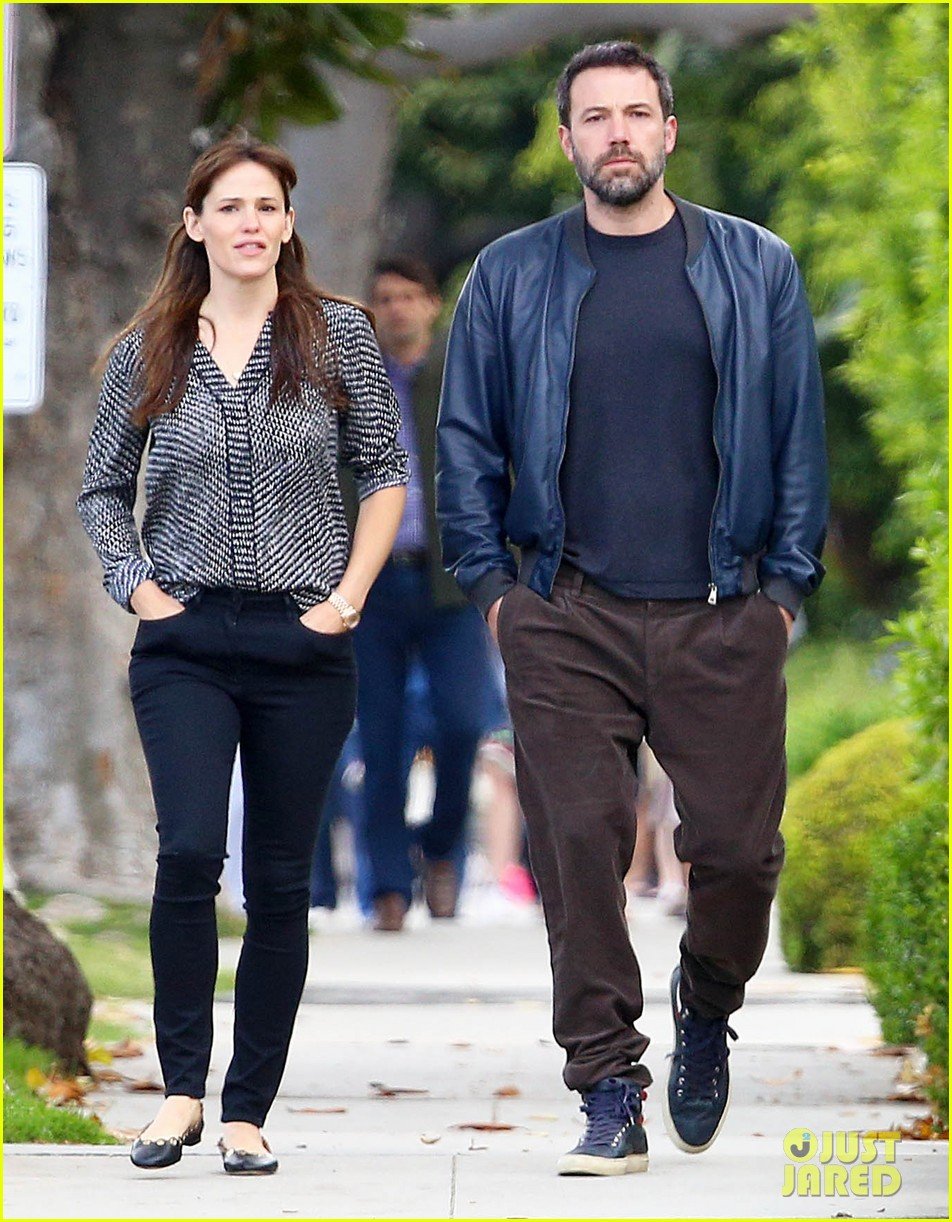 Ben Affleck & Jennifer Garner Grow Their Own Food: Photo 3355002 | Ben ...