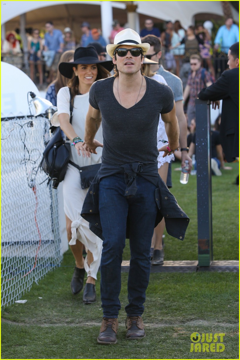 Ian Somerhalder & Nikki Reed Kiss Like Crazy at Coachella 2015: Photo ...
