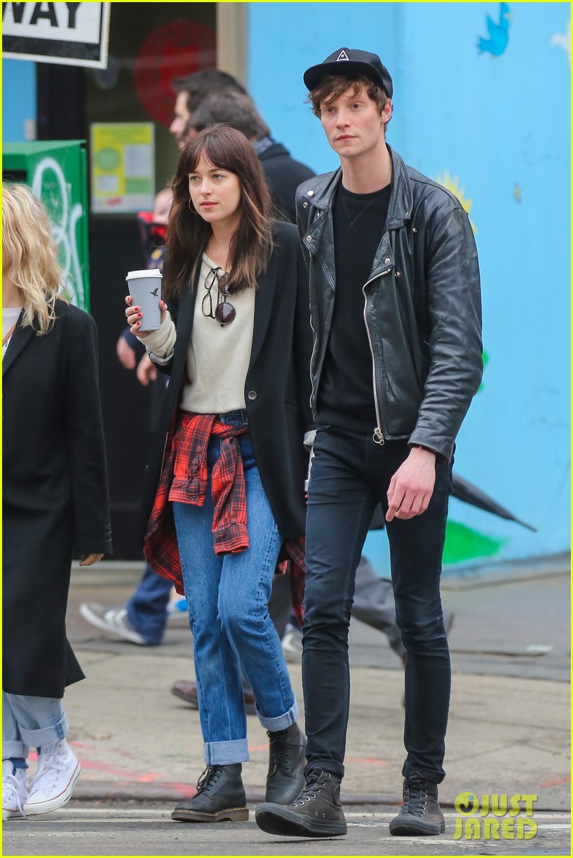 Did Dakota Johnson Get Back Together with Matthew Hitt?: Photo 3344178 ...
