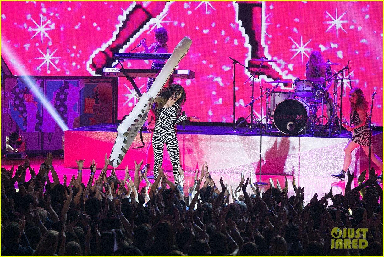 'Drop That Kitty' Is Our JJ Music Monday - Full Song & Lyrics!: Photo ...