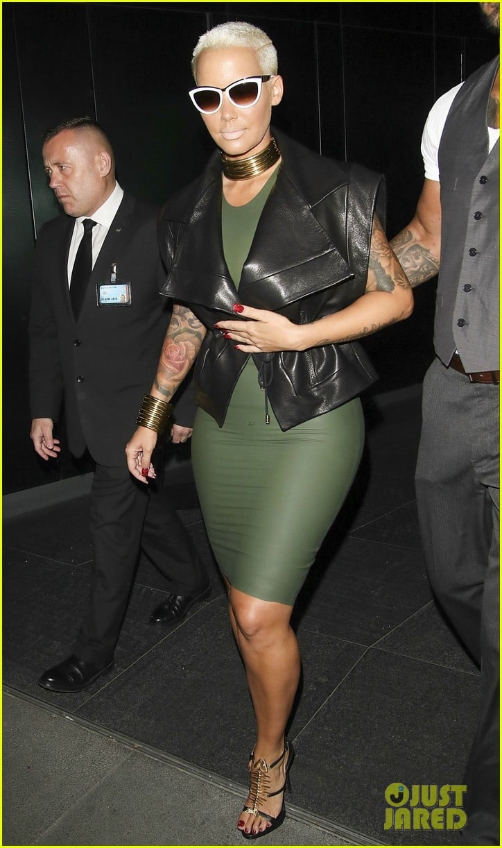 Amber Rose Stars in Amy Schumer's Hilarious 'Milk Milk Lemonade' Music ...