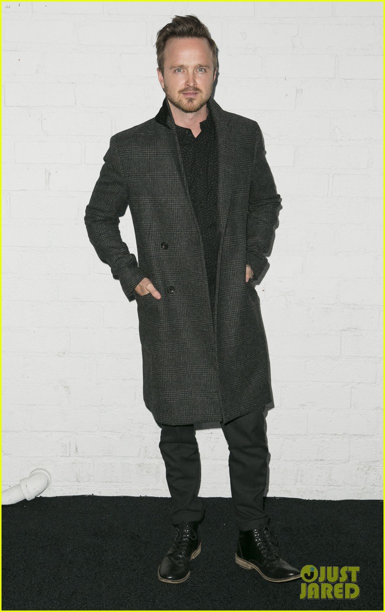 Zoe Saldana & Marco Perego Take Cutest Selfie on Samsung Galaxy S6 Edge ...