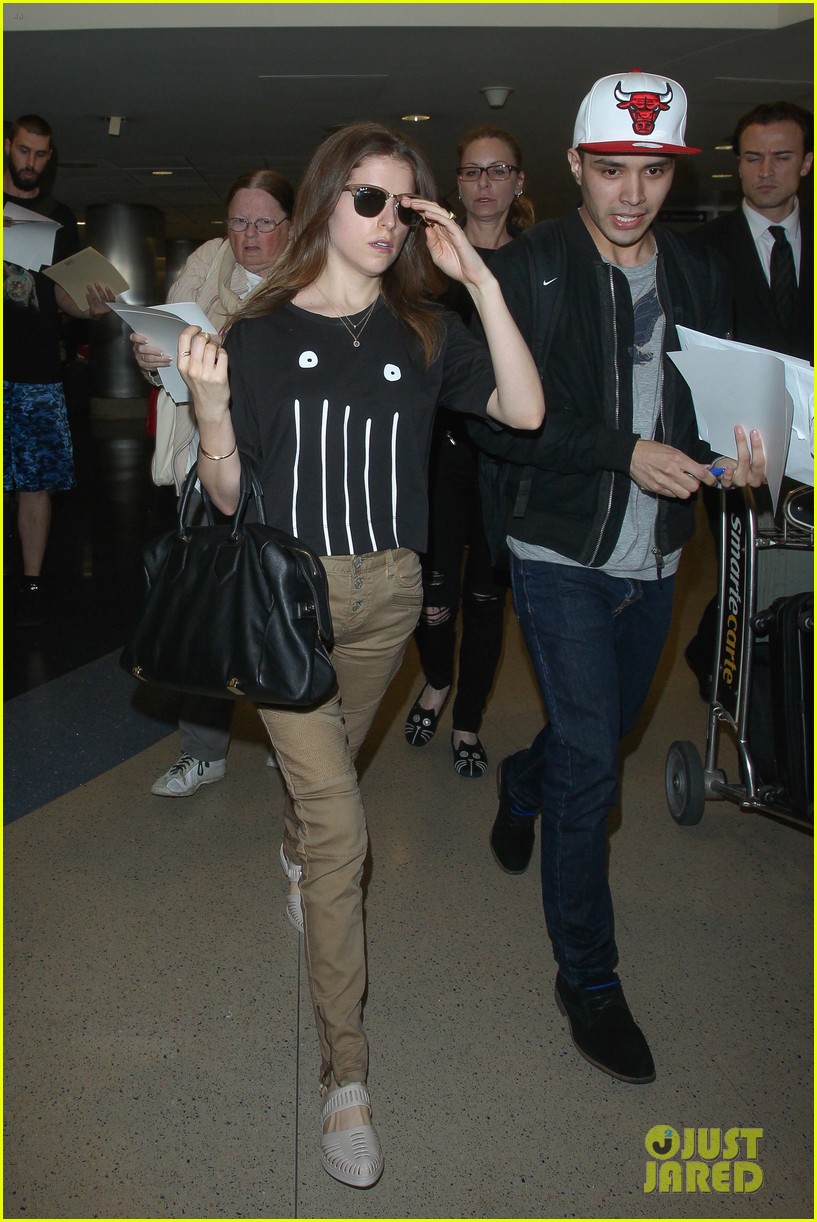 Anna Kendrick Is Not Impressed With New Royal Baby At All: Photo ...