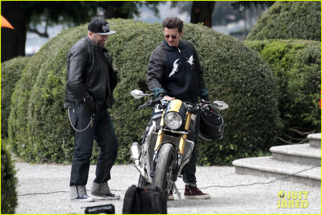 Orlando Bloom Promotes Custom BMW S 1000 R Motorcycle in Italy: Photo ...