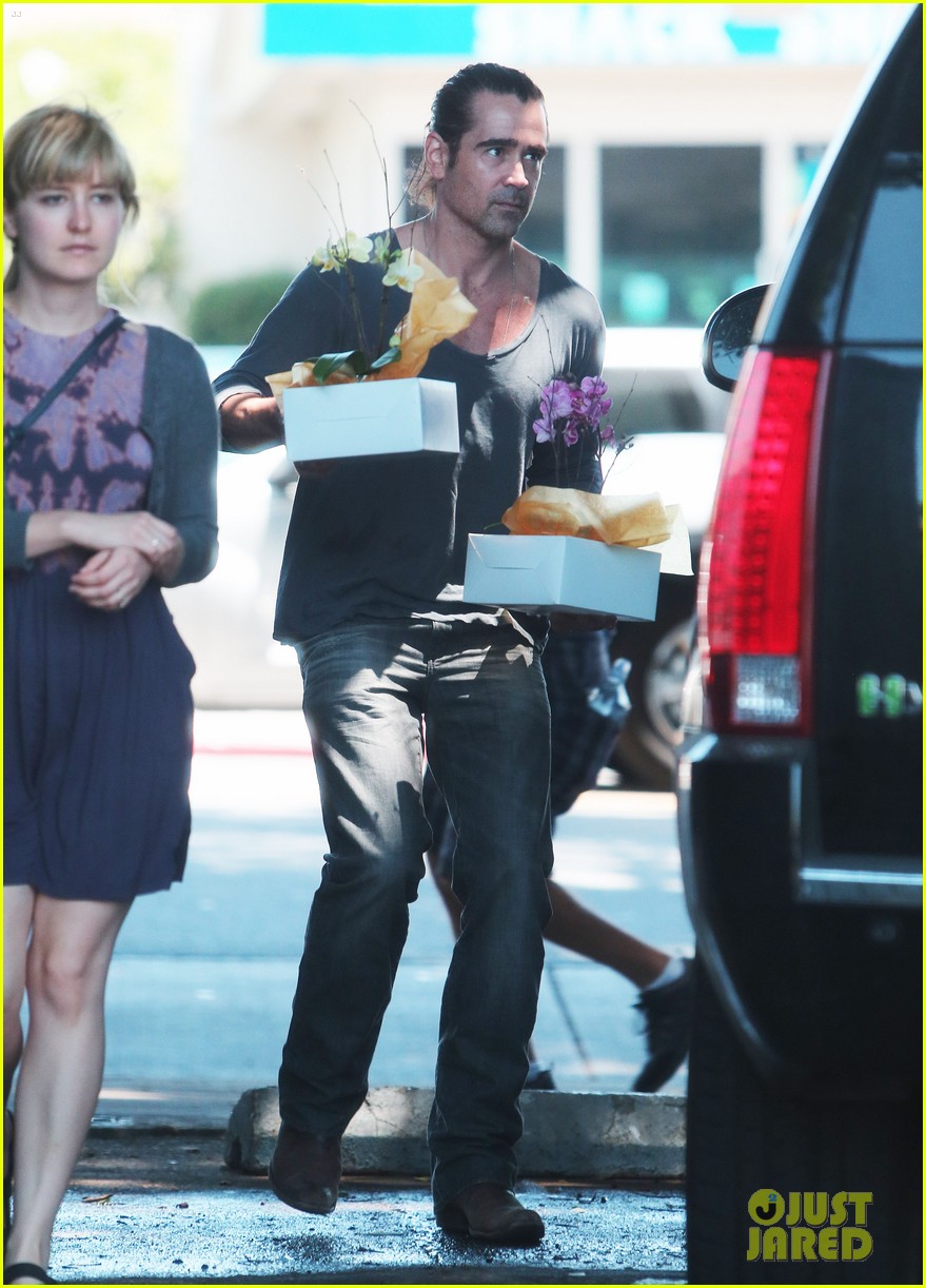 Colin Farrell Drinks His 'Body Weight' in Green Juice!: Photo 3366928 ...