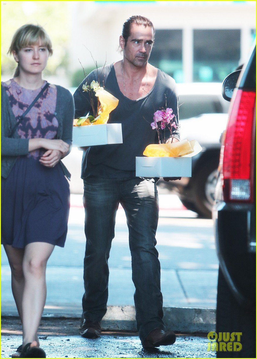Colin Farrell Drinks His 'Body Weight' in Green Juice!: Photo 3366930 ...