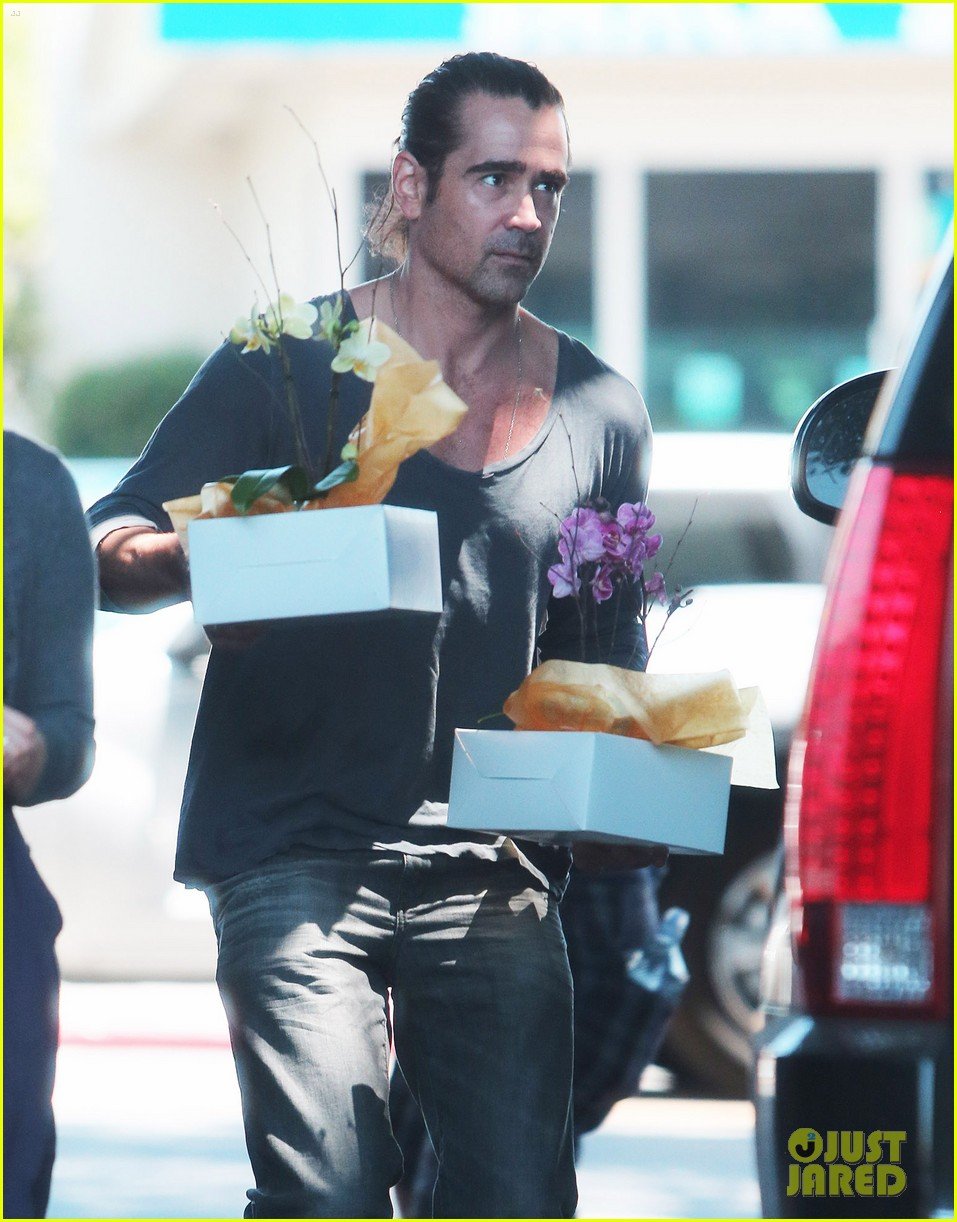 Colin Farrell Drinks His 'Body Weight' in Green Juice!: Photo 3366932 ...