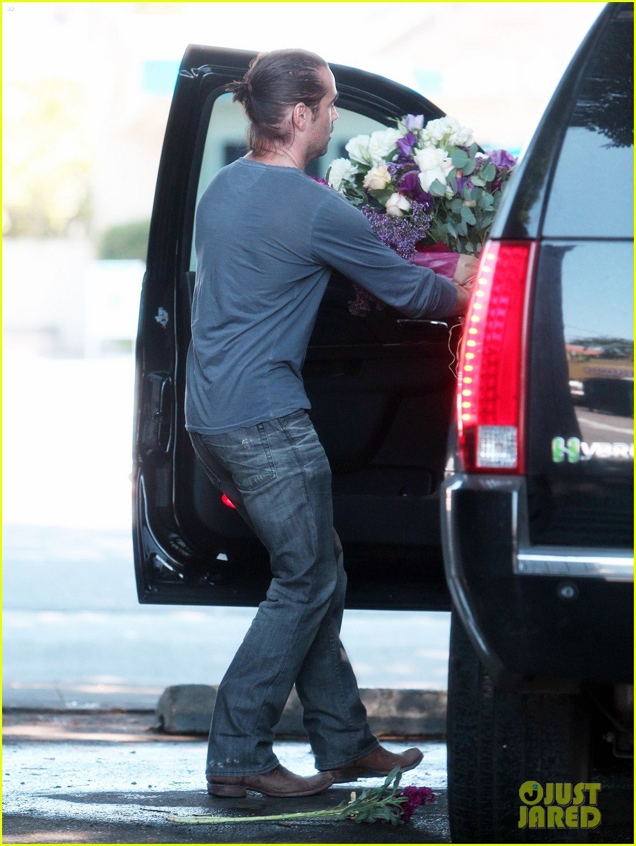 Colin Farrell Drinks His 'Body Weight' in Green Juice!: Photo 3366939 ...