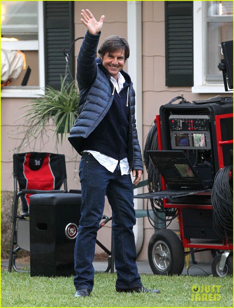 Tom Cruise's Epic Couch Jump Happened Exactly 10 Years Ago!: Photo ...