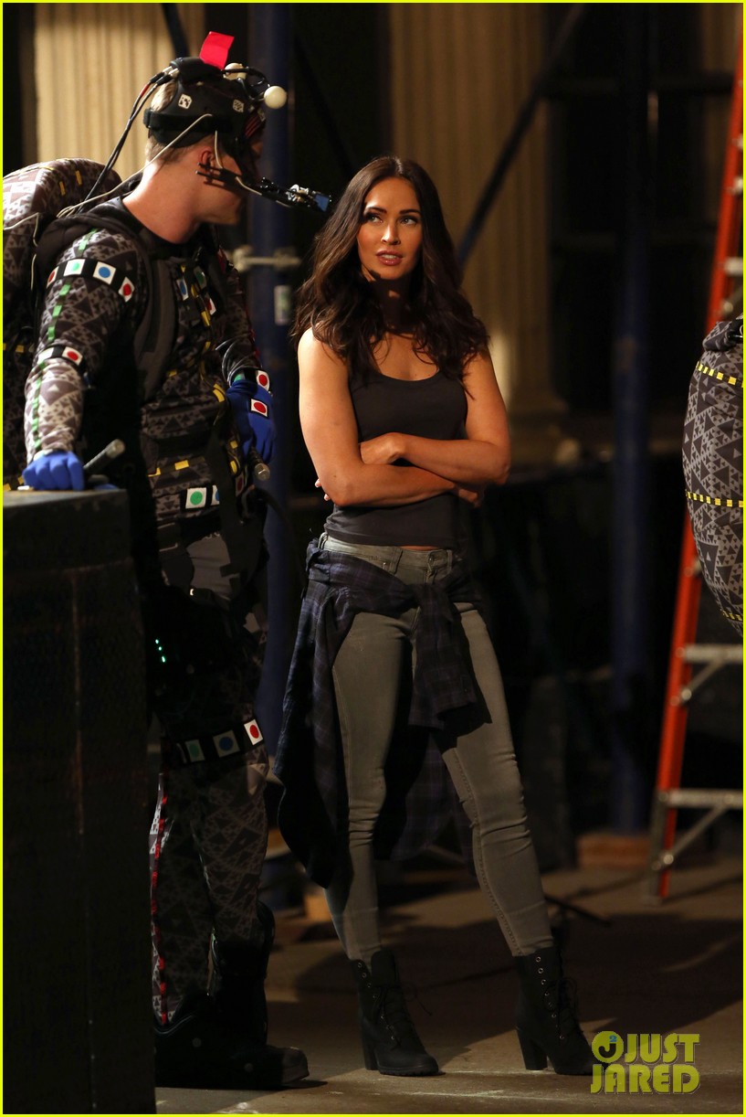 Megan Fox & Will Arnett Continue 'TMNT 2' Filming in NYC: Photo 3365329 ...