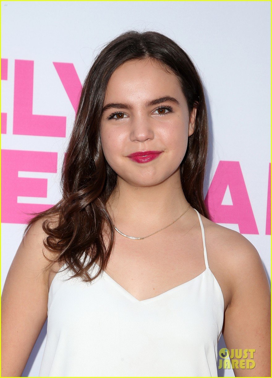 Hailee Steinfeld & Sophie Turner Are 'Barely Lethal' In Hollywood: Photo 3379983 | Bailee ...