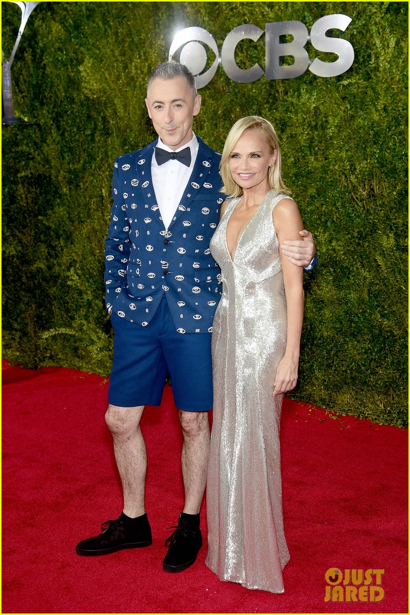 Kristin Chenoweth & Alan Cumming Kick Off the Tony Awards 2015 Red ...