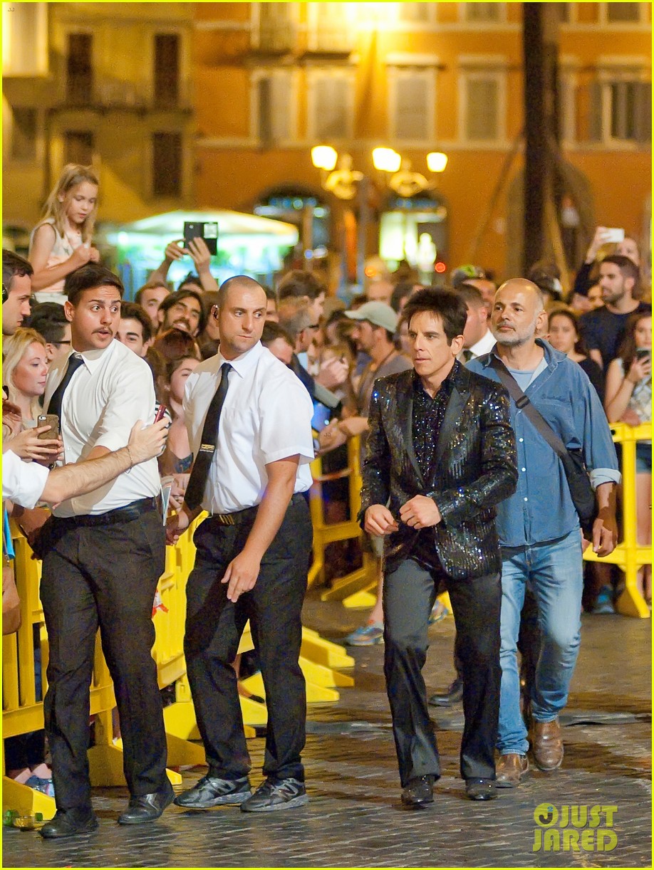 Penelope Cruz Goes Back to Work on 'Zoolander 2' Following Father's ...