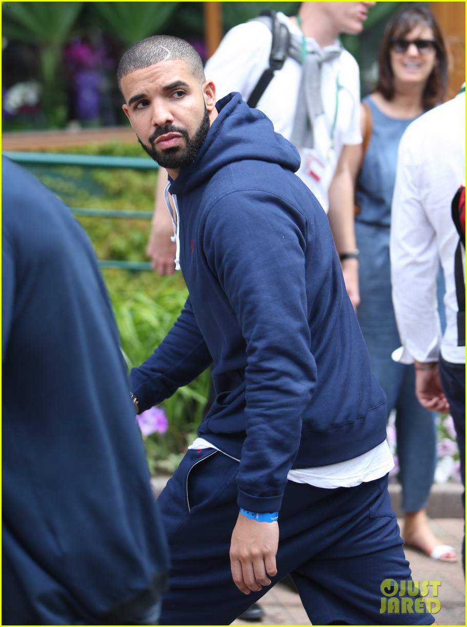 Drake Heads to Wimbledon to Watch Pal Serena Williams: Photo 3404964 ...