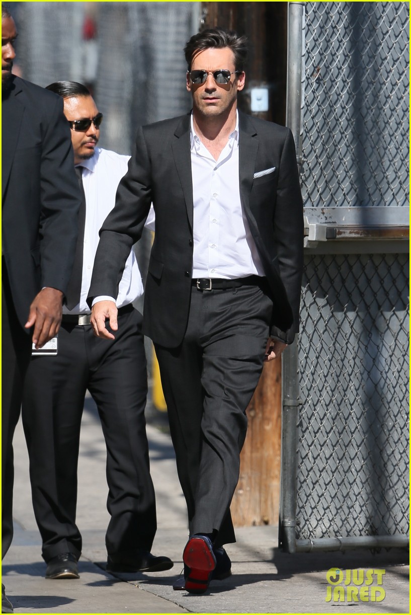 Lizzy Caplan Tells Jon Hamm She's Better Than Him - Watch Here!: Photo ...