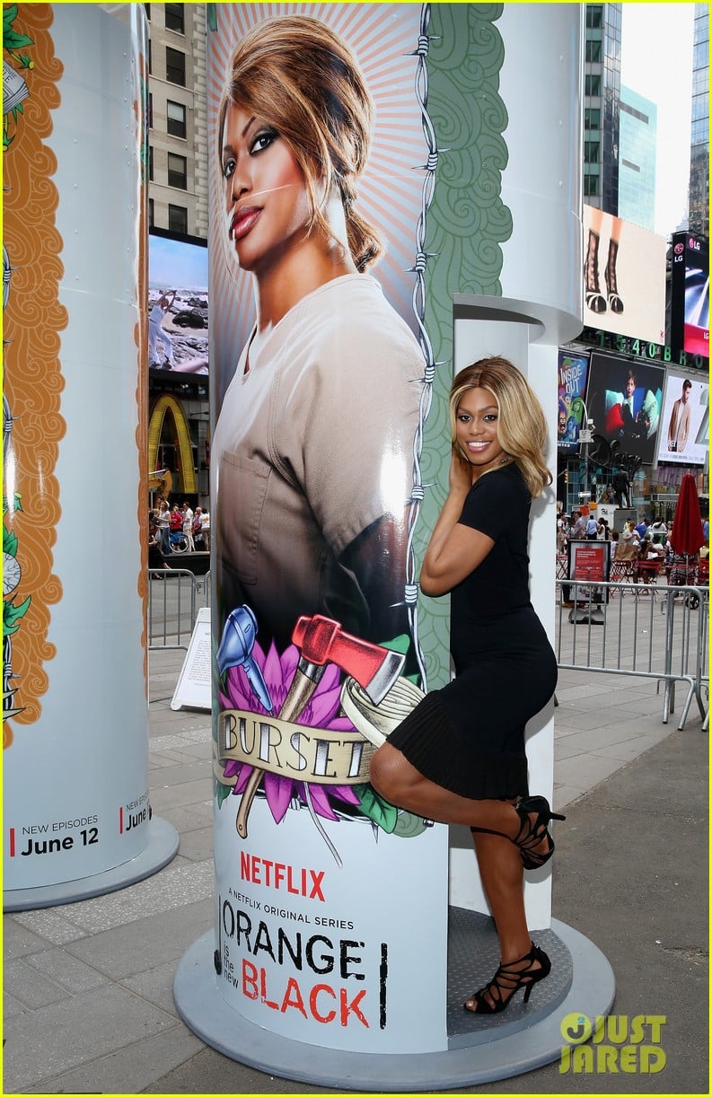 OITNB's Laura Prepon & Laverne Cox's Reaction to Tinder Guys is ...