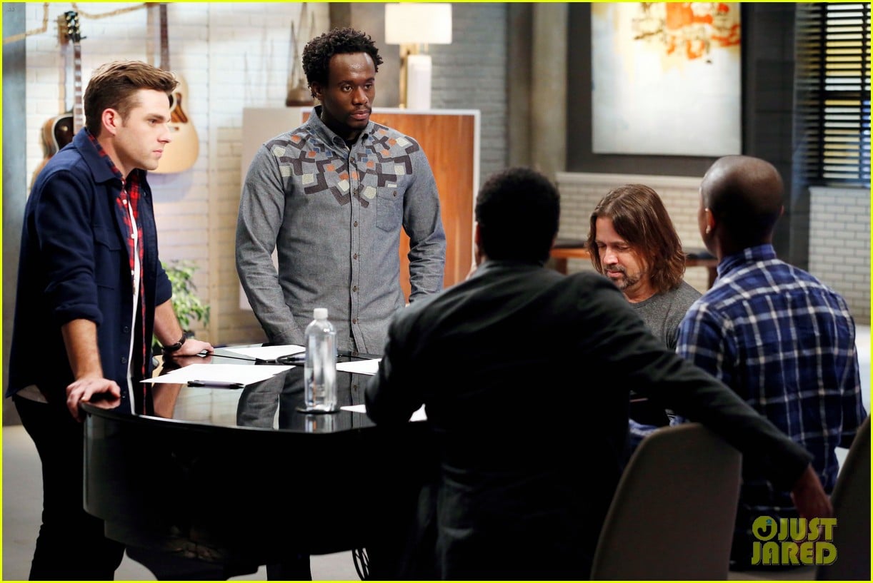 Anthony Riley Dead - 'The Voice' Contestant Dies at 28: Photo 3387550 ...