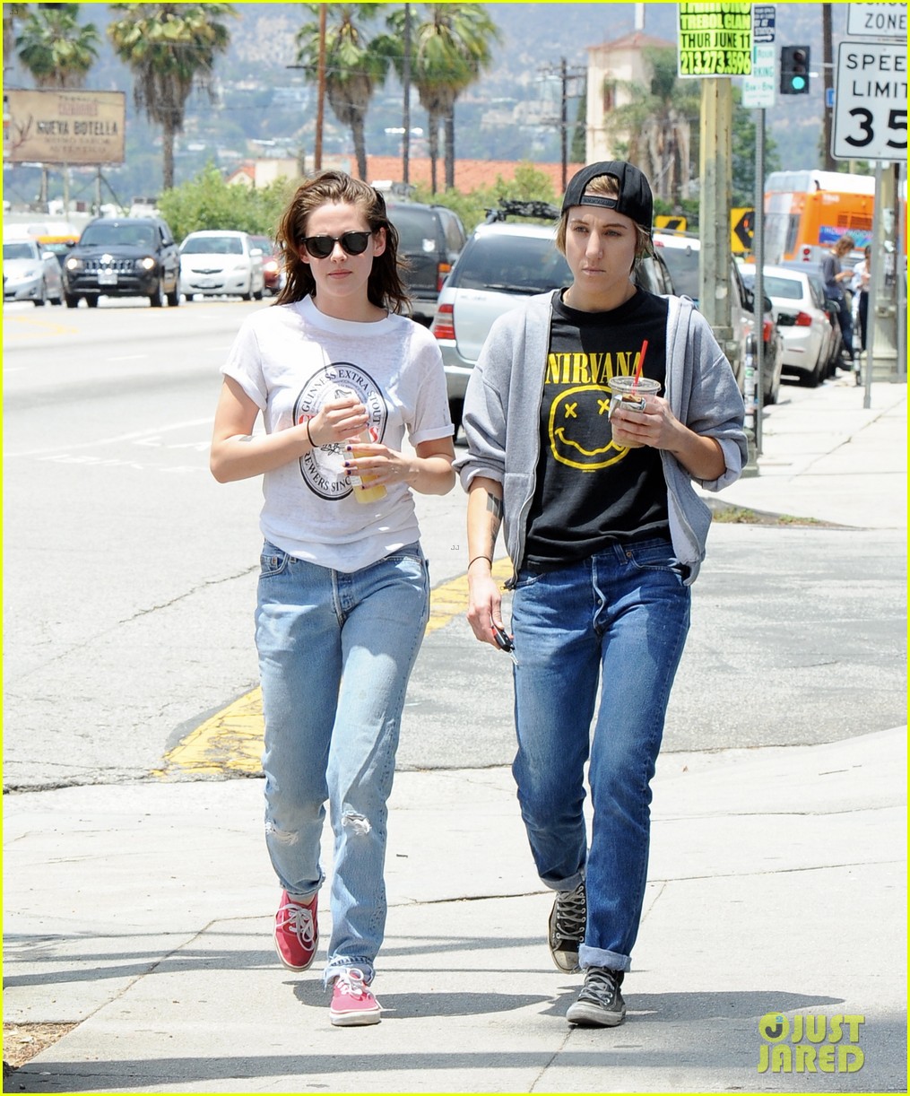 Kristen Stewart & Alicia Cargile Start Weekend Together in Silverlake ...