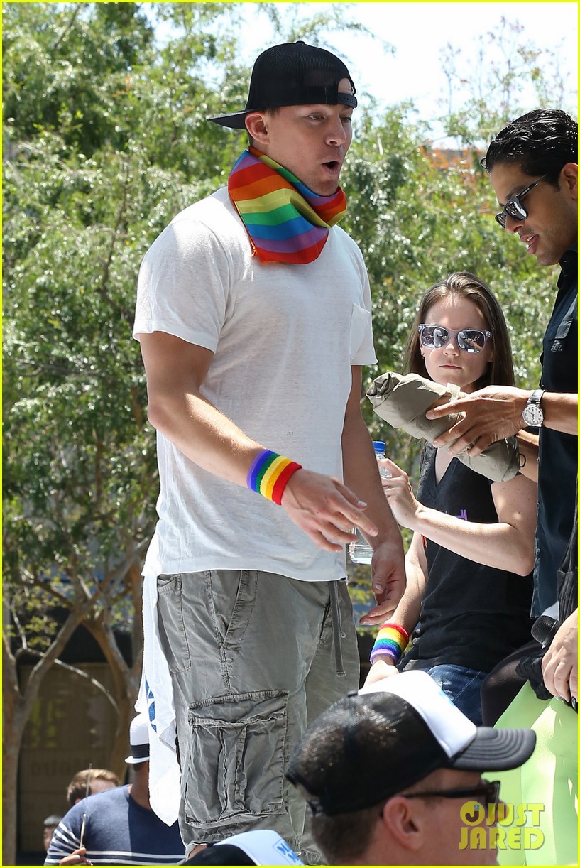 Channing Tatum & Matt Bomer Dance on L.A. Pride Float!: Photo 3393798 ...