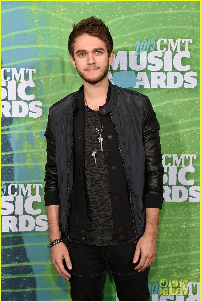 Zedd Brings Completely Different Genre to CMT Music Awards 2015 : Photo ...