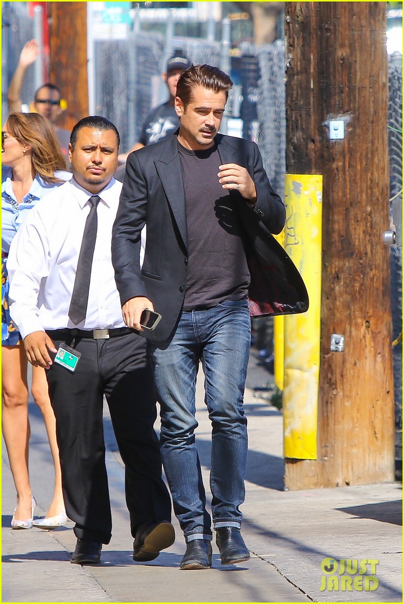 Colin Farrell Gets Sniffed by a Fan on 'Jimmy Kimmel Live': Photo ...