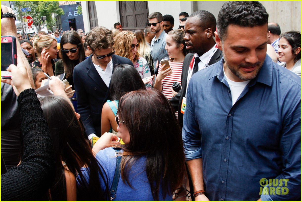 The Originals' Joseph Morgan Gets Instagram Account During Comic-Con ...