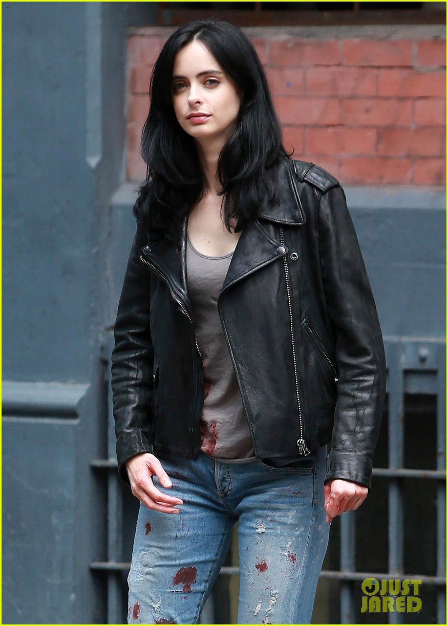 Krysten Ritter Gets Bloody for 'Jessica Jones' Filming in NYC: Photo 3411343 | Krysten Ritter ...