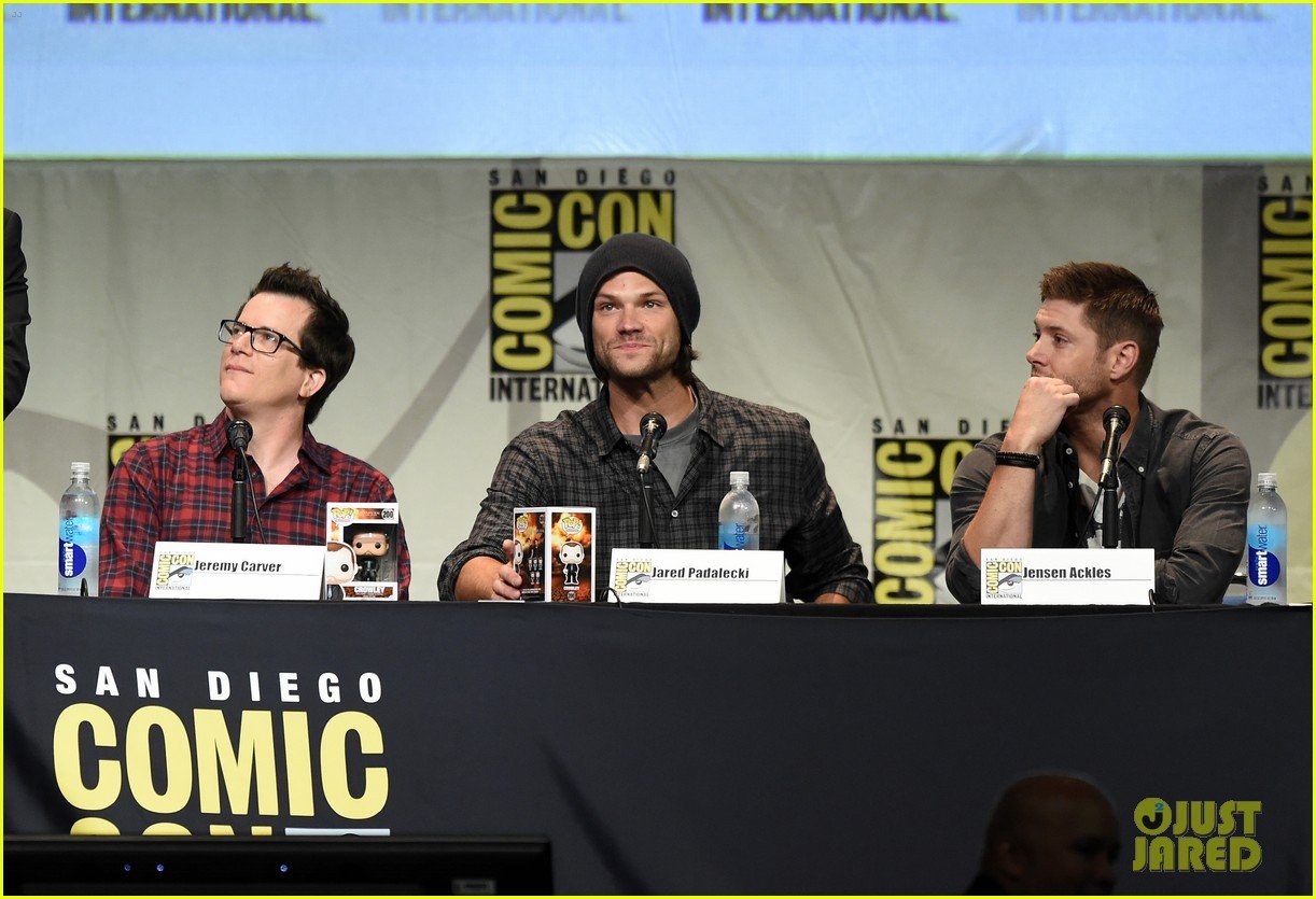 Photo: supernatural meets vampire diaries at comic con 2015 25 | Photo ...