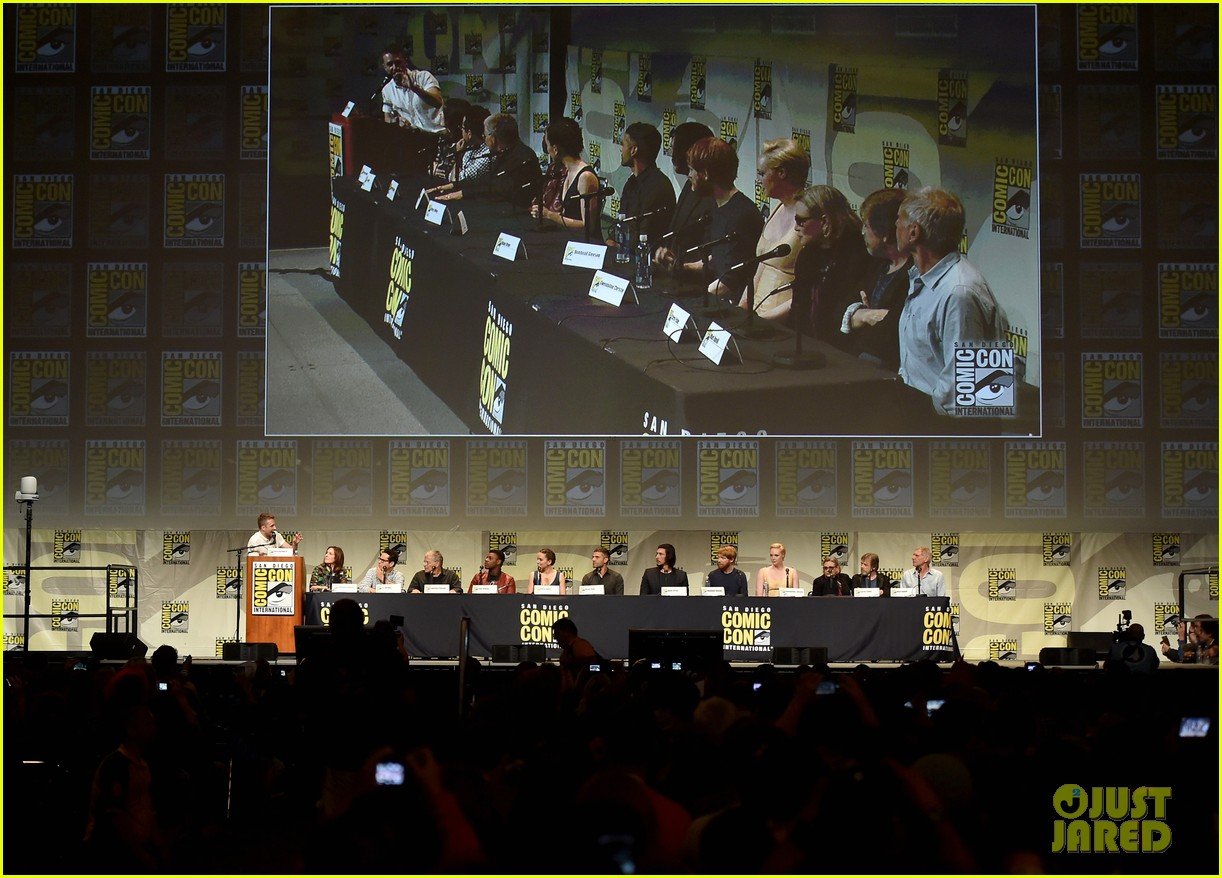 'Star Wars' Comic-Con Panel - See All the Cast Photos Here!: Photo ...
