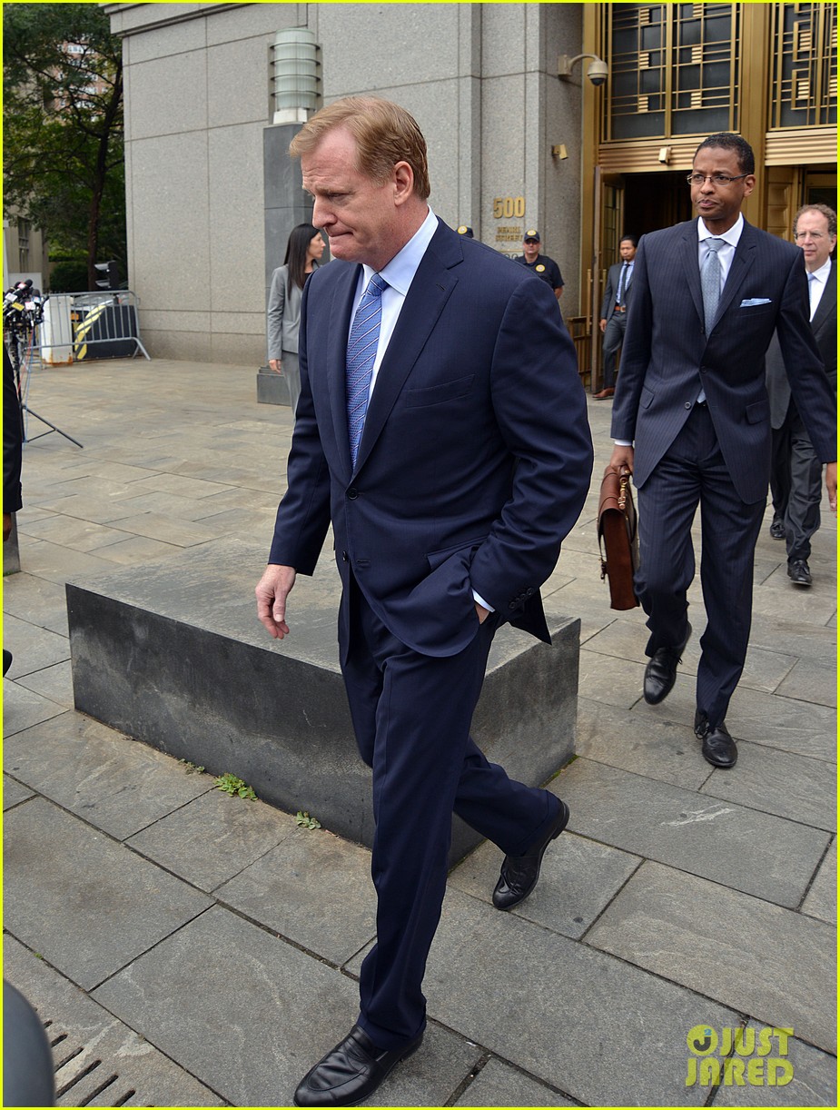 Tom Brady Goes Back to Court for Deflategate: Photo 3449924 | Tom Brady ...