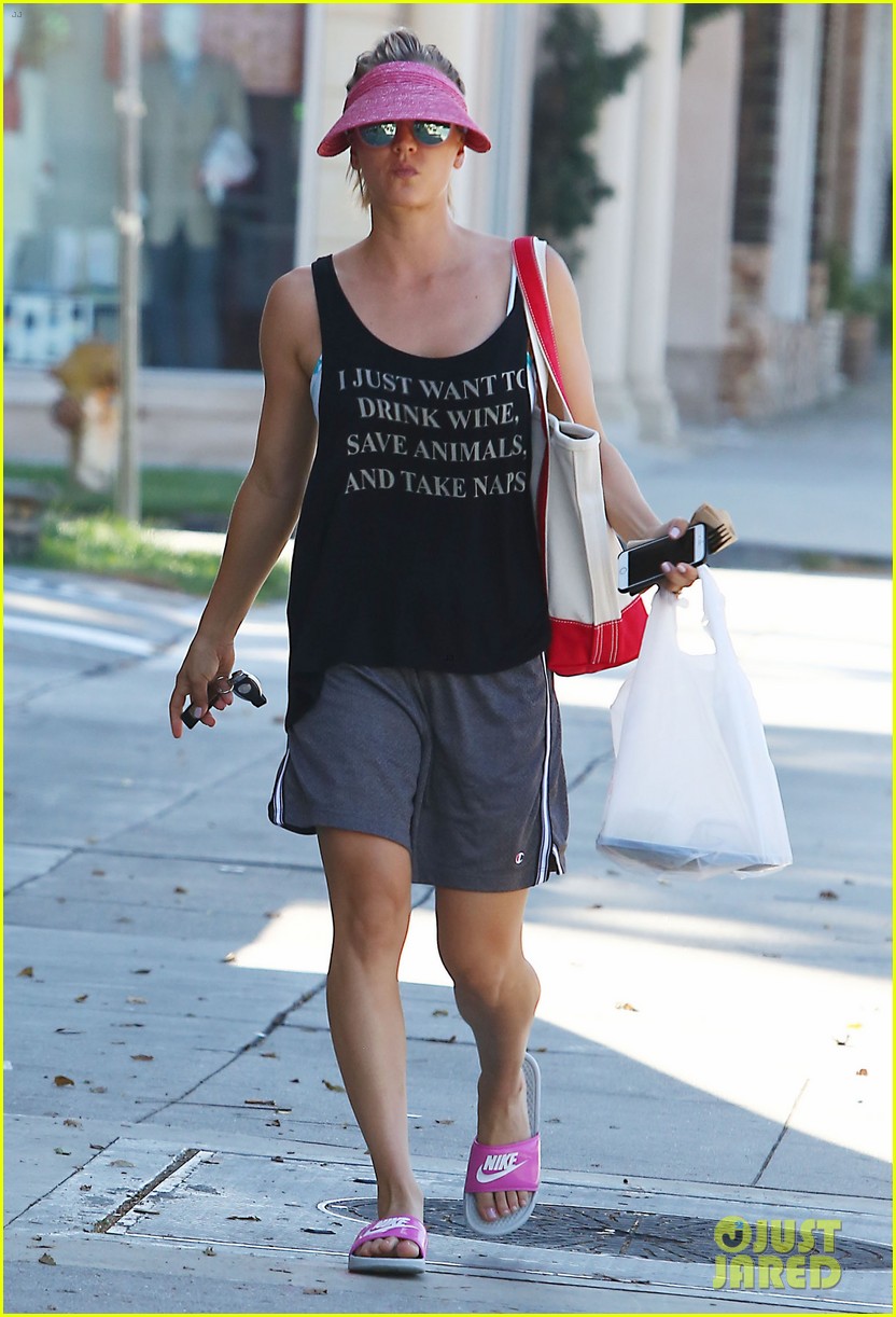 Kaley Cuoco Just Wants To Drink Wine, Save Animals & Take Naps: Photo ...