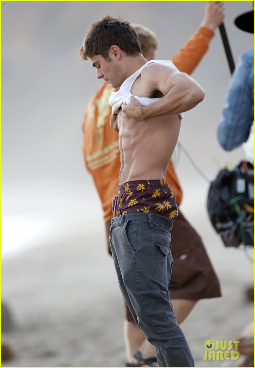 Zac Efron Confirmed for 'Baywatch' Movie, Will Be Rated 'R'!: Photo ...