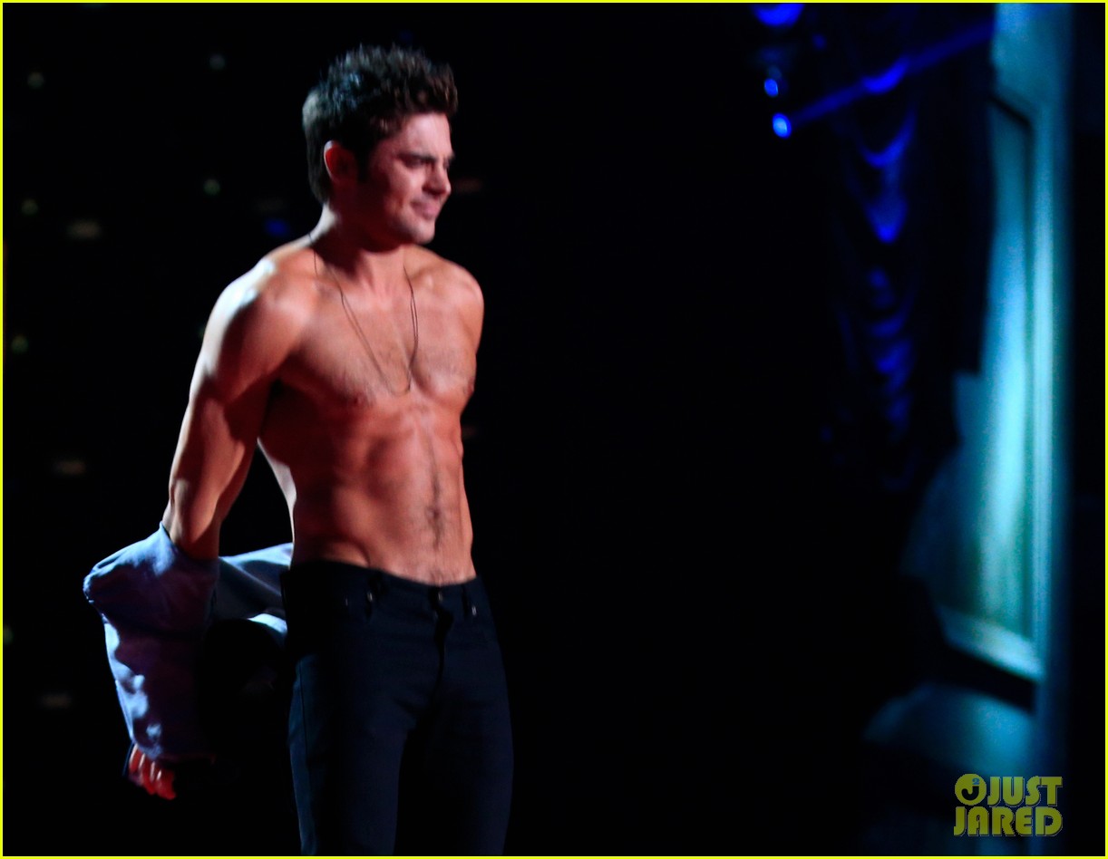 Zac Efron Confirmed for 'Baywatch' Movie, Will Be Rated 'R'!: Photo ...