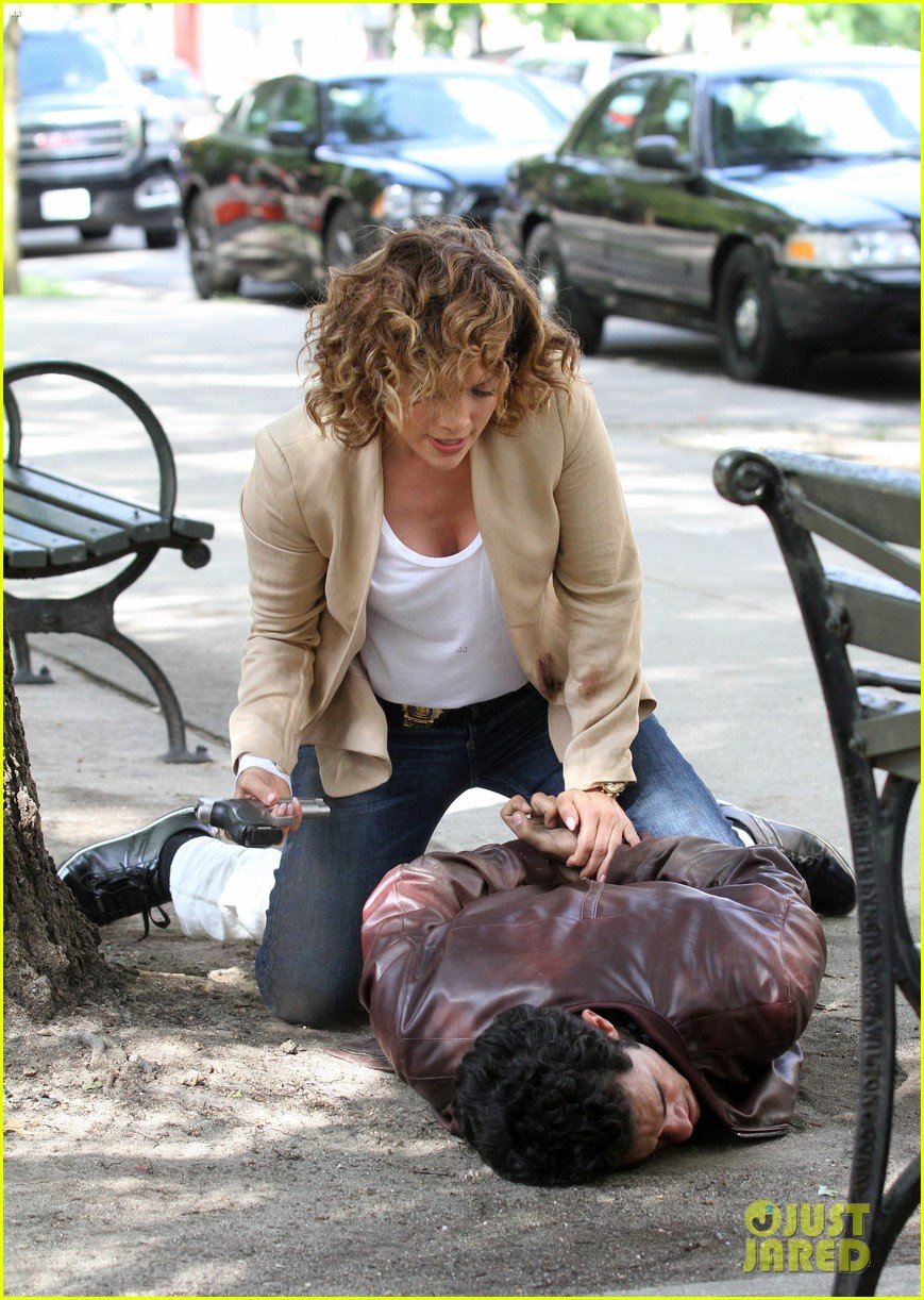 Jennifer Lopez Arrests Someone for 'Shades of Blue' Filming: Photo ...
