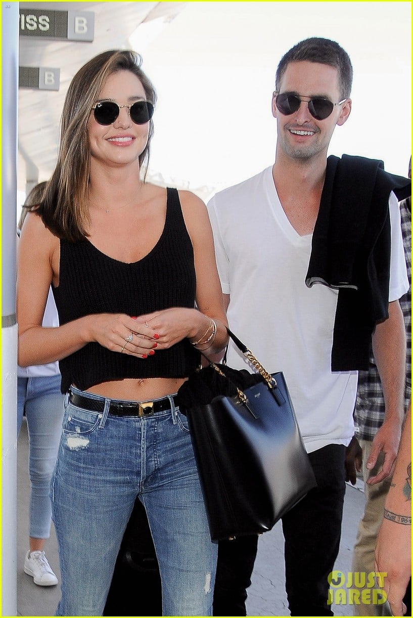 Photo: miranda kerr evan spiegel hugging lax 15 | Photo 3436832 | Just ...