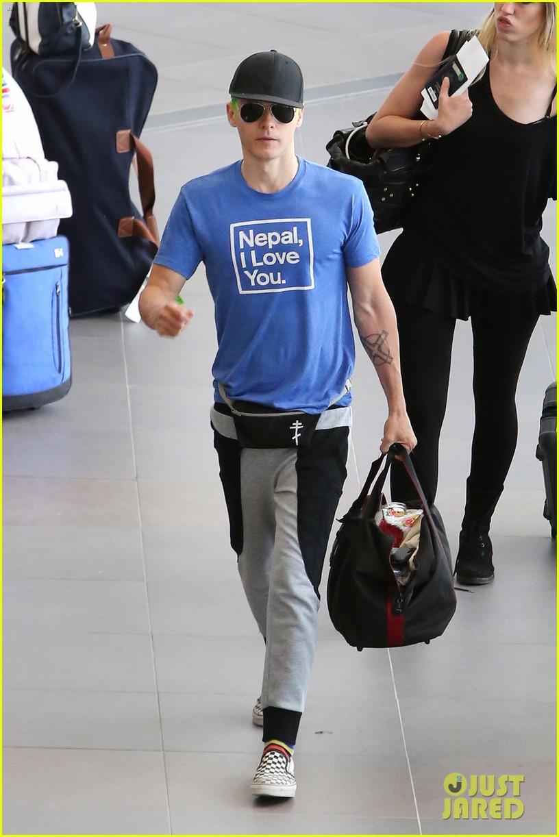 Jared Leto Isn't Just Flying in Planes These Days!: Photo 3428481 ...