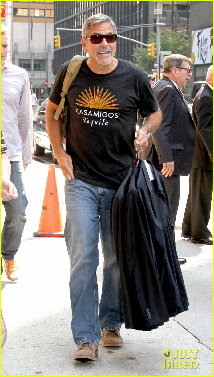 George Clooney Helps Colbert Premiere 'The Late Show' Tonight: Photo ...