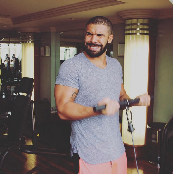 Drake Looks Incredibly Buff in New Workout Photos!: Photo 3457252 ...