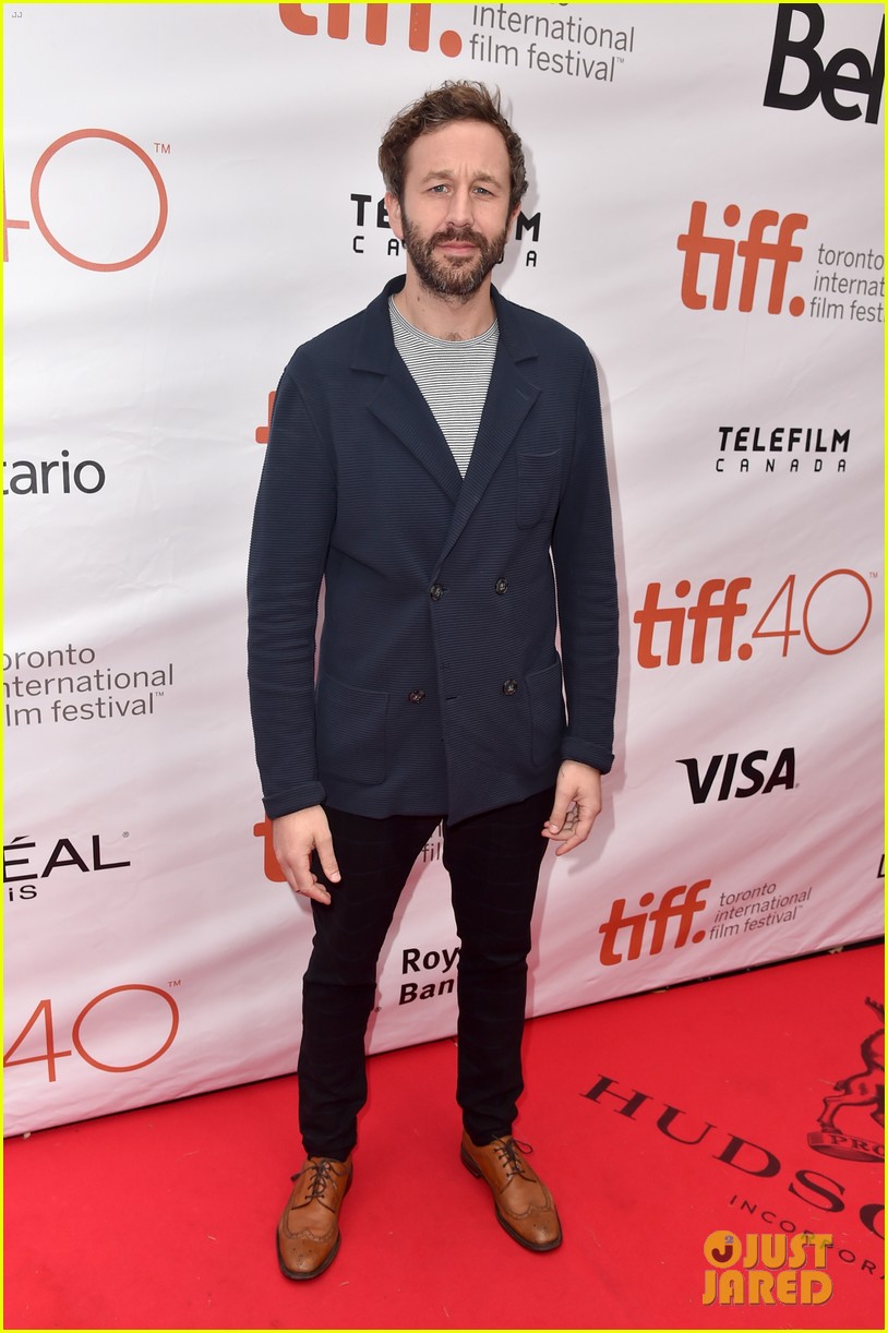 Idris Elba, Ethan Hawke & Ben Foster Hit TIFF For Their Premieres ...