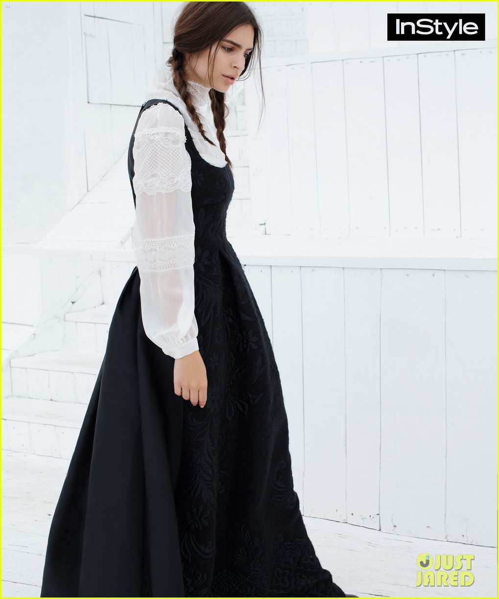 Emily Ratajkowski: 'Blurred Lines' Video is the 'Bane of My Existence ...