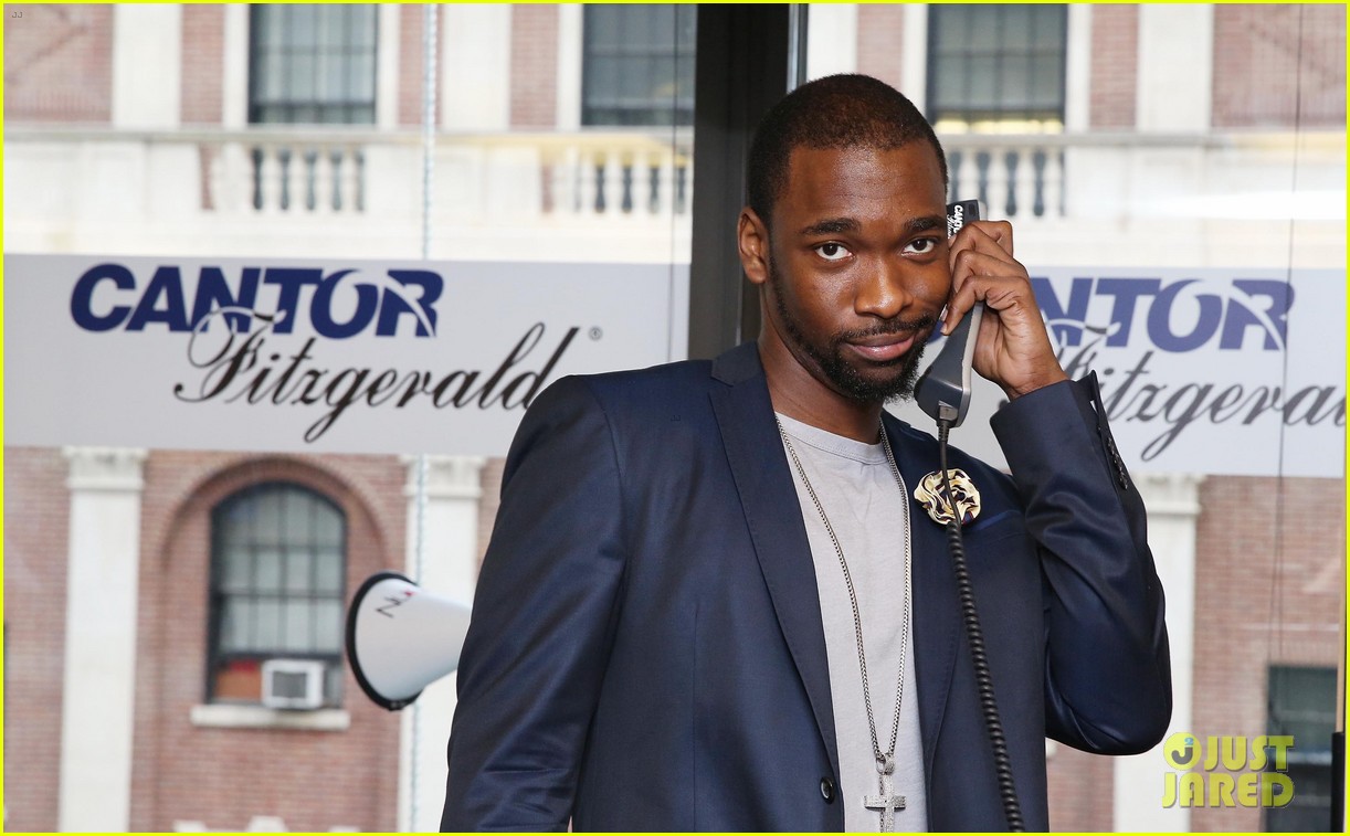 Jake Gyllenhaal's Crush on Halle Berry Will 'Never Go Away': Photo ...