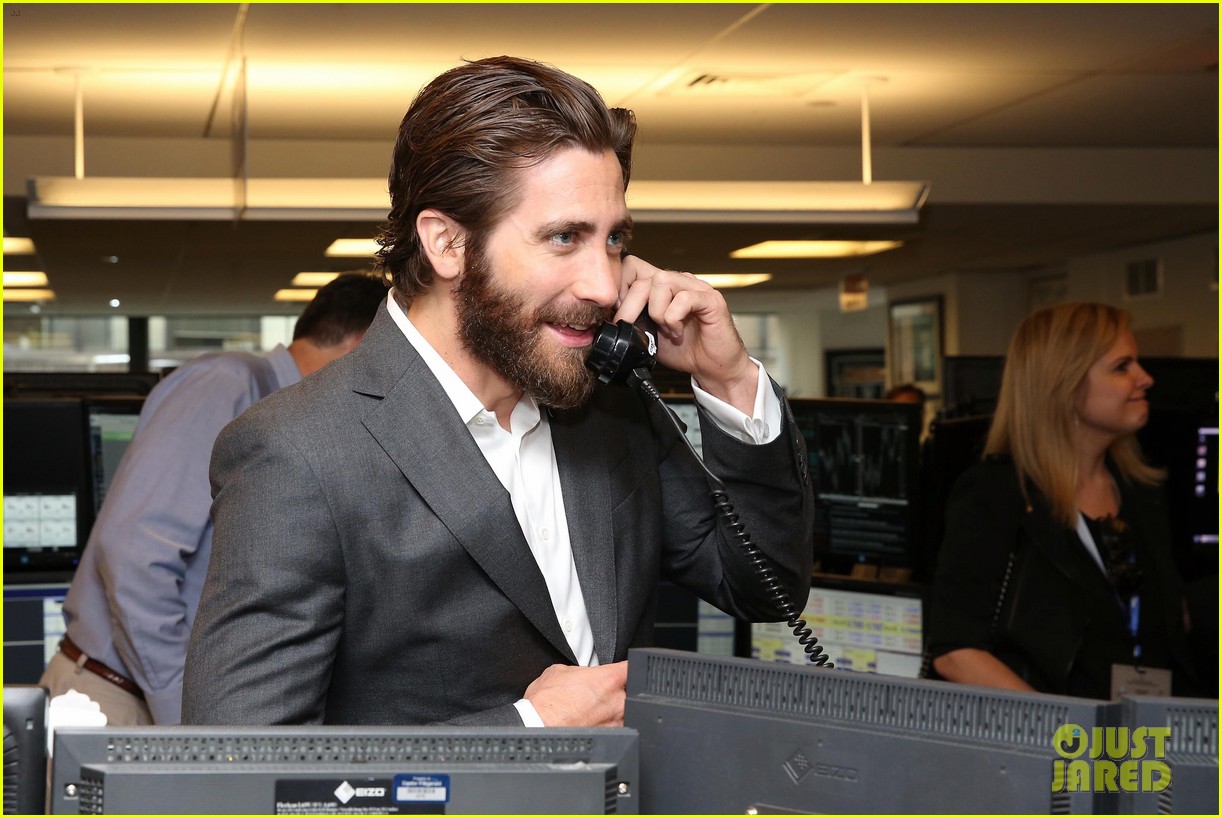 Jake Gyllenhaal's Crush on Halle Berry Will 'Never Go Away': Photo ...