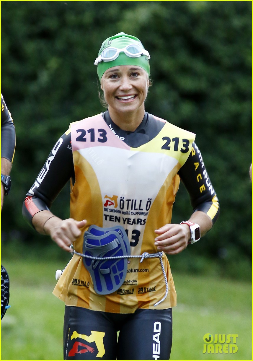 Pippa Middleton Completes a 50-Mile Swim-Run Race!: Photo 3454641 ...
