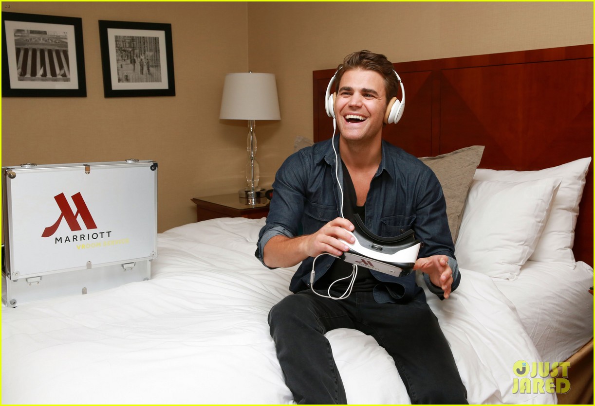 Paul Wesley on Steroline: 'The Heart Wants What It Wants': Photo ...