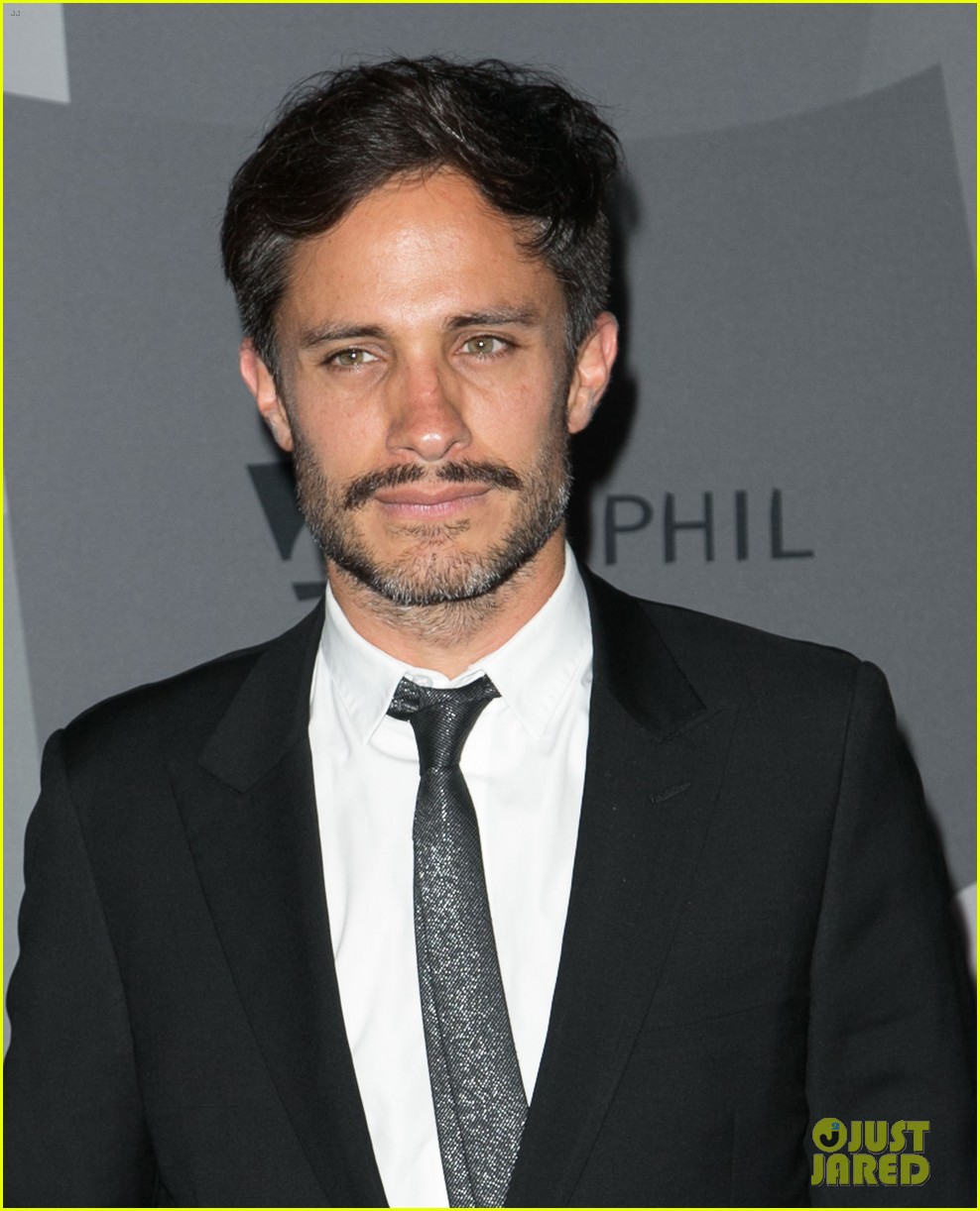 Hilary Swank & Bryce Dallas Howard Get Glam For L.A. Philharmonic's ...