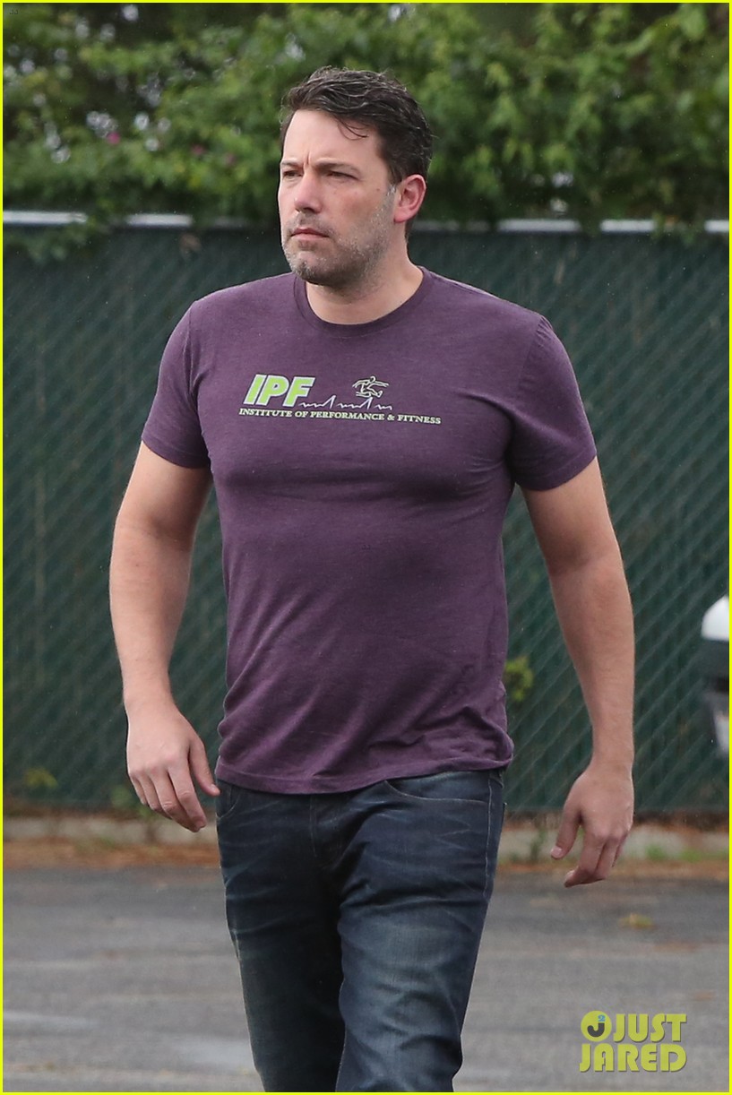 Ben Affleck Is Getting His Buff Batman Body Back!: Photo 3485802 | Ben ...