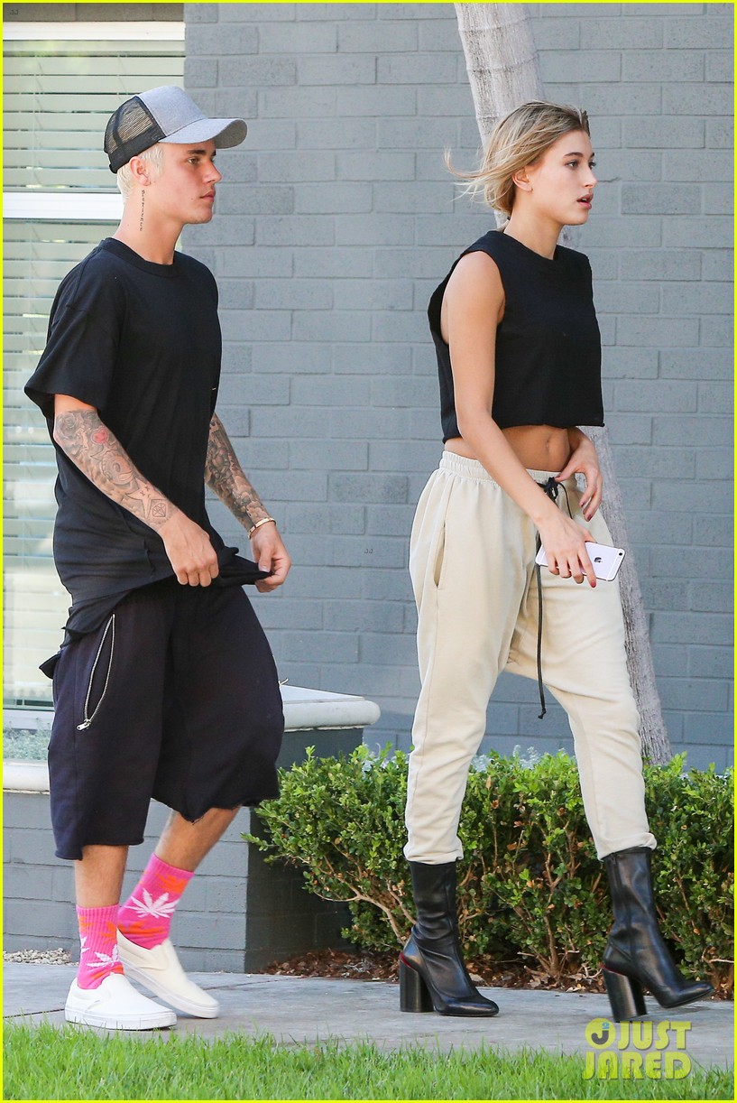 Justin Bieber Steps Out After NSFW Photos Surface: Photo 3479199 ...